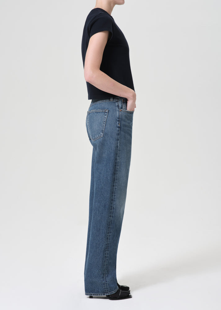 Kelly Jean in Essence – AGOLDE